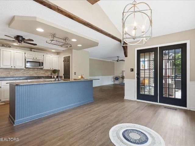 1409 Bayhill Ridge Lane