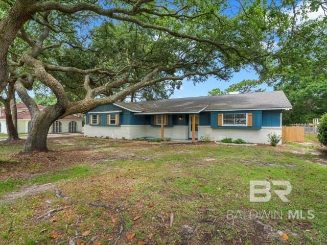 1409 E Fairway Drive