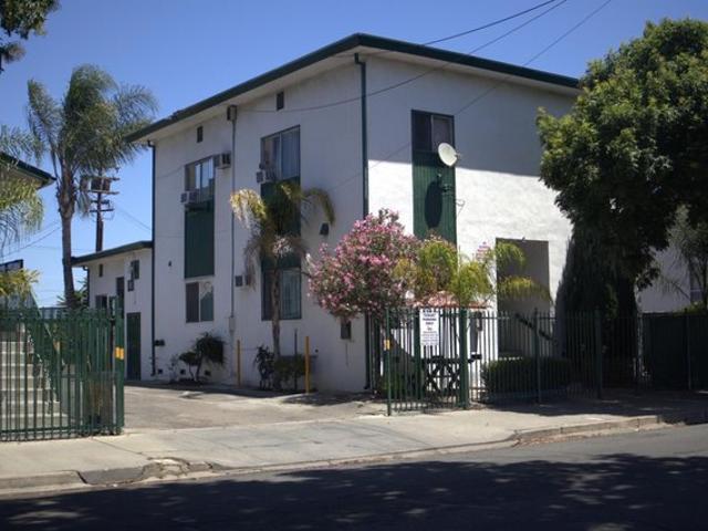 1409 E Market St, Stockton, CA 95205