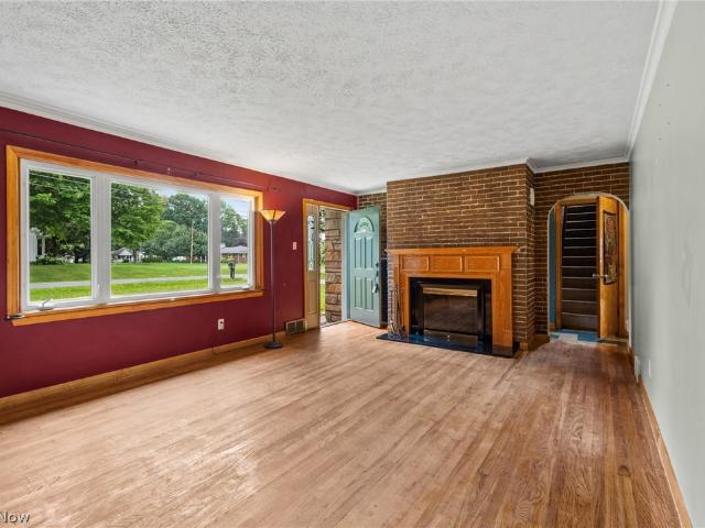 1409 Elm Grove Avenue
