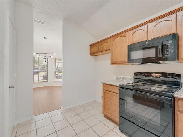1409 Fairfield Drive