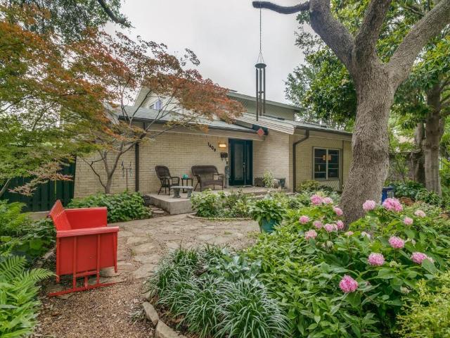 1409 Forestglen Drive