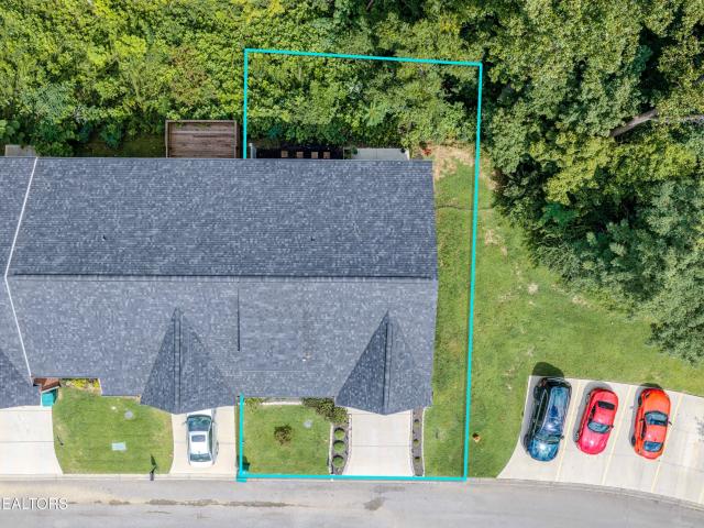 1409 Hazelgreen Way