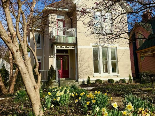 1409 Hepburn Ave