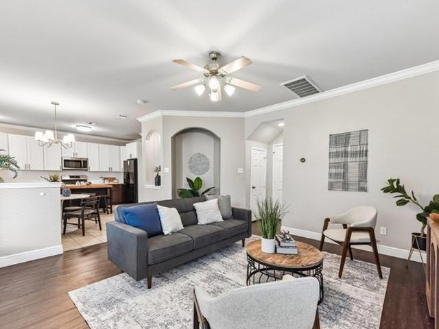 1409 Kendalia St Unit 350, Austin, TX 78748