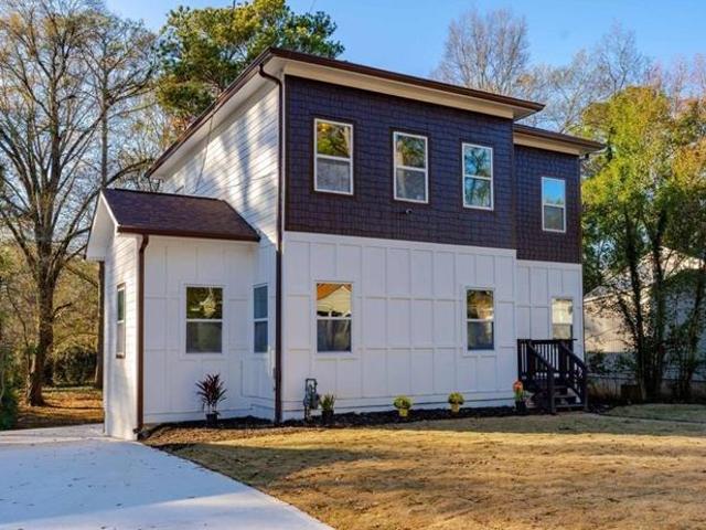 1409 Lorenzo Dr SW, Atlanta, GA 30310