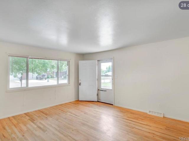 1409 Pike Street