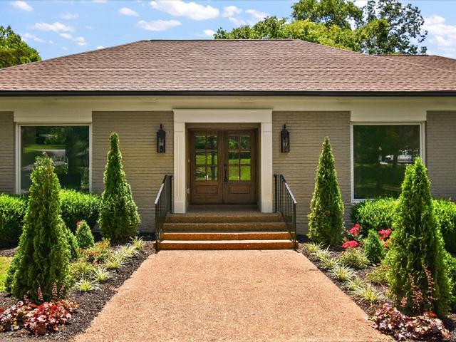 1409 Sneed Rd W