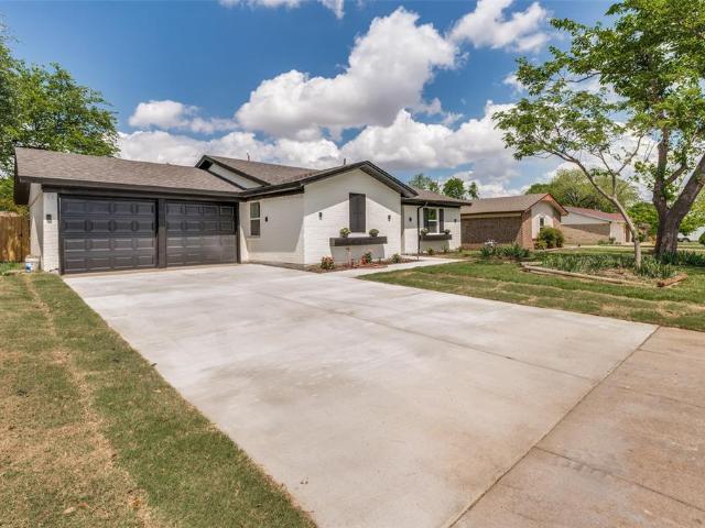 1409 Southmoor Dr, Arlington, TX 76010 | MLS #21235 | Compass