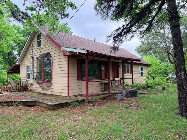 1409 Spring Road