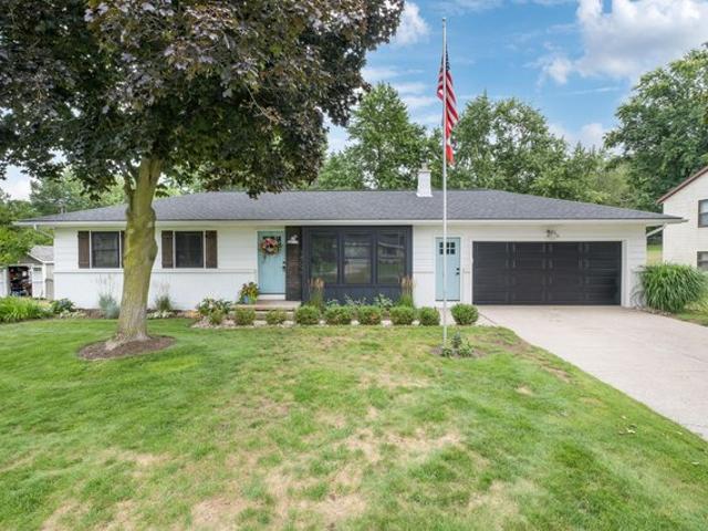 1409 th Ave, Marne, MI 49435