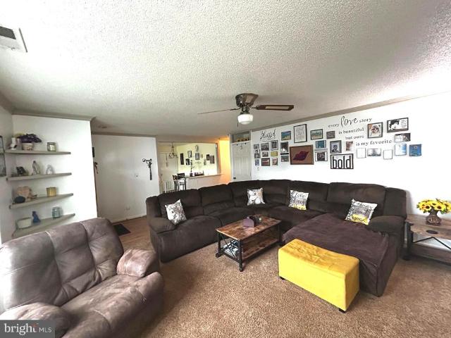 1409 thomas way n