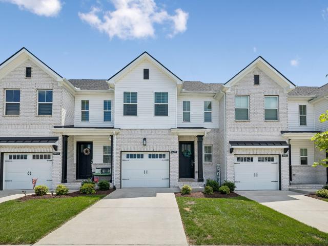 1409 Vanner Ct