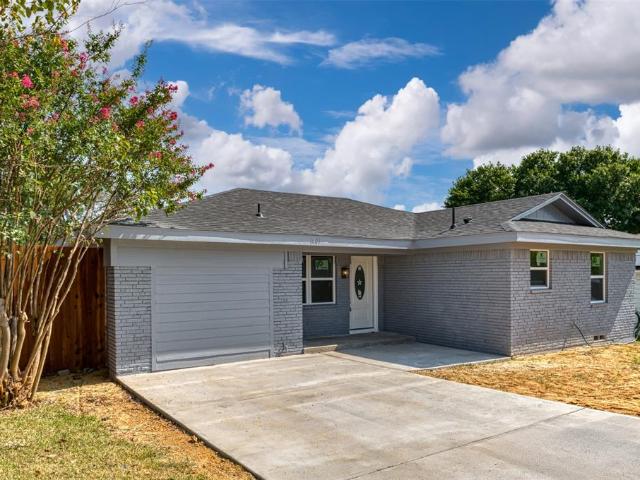 1409 W Bruton Road