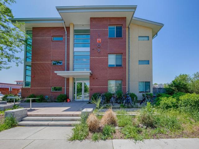 1409 West Elizabeth