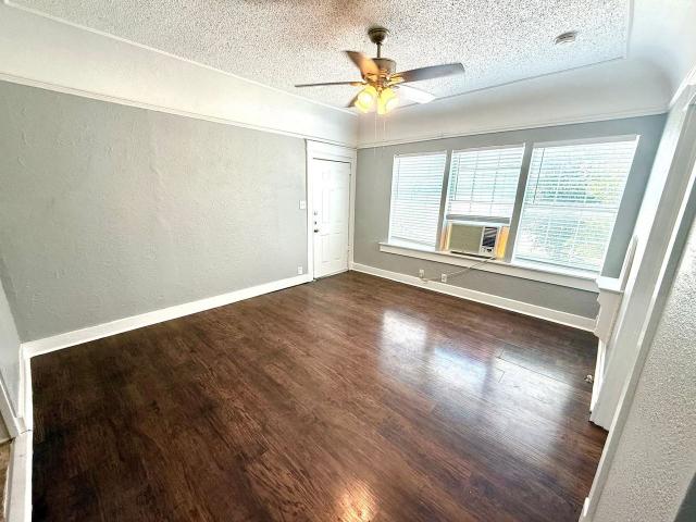1409 West Woodlawn Avenue 2 Bedroom Apartment for Rent at 1409 W Woodlawn Ave, San Antonio, TX 78201 Jefferson
