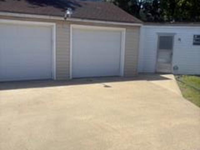 1409 Wilcox AVE