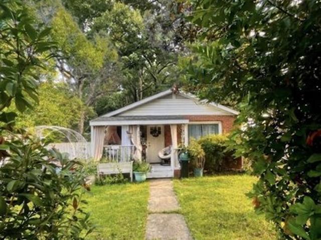 1409 Wooster St, Wilmington, NC 28401