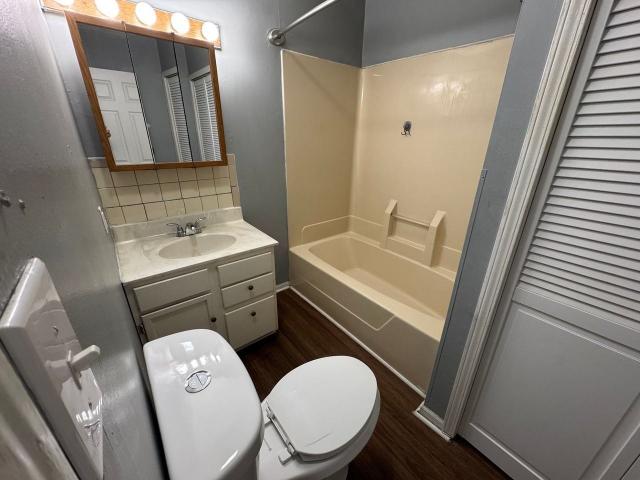1409 1411 E Tabor 1 Bedroom Apartment for Rent at 1409 E Tabor St, Indianapolis, IN 46203 Near Southeast