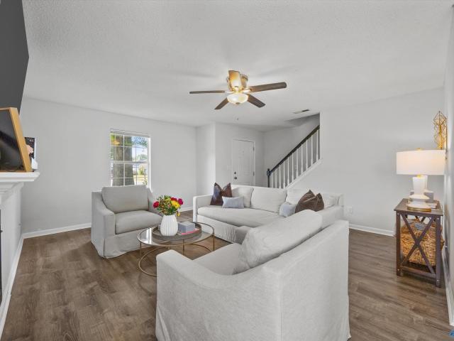 14003 Whitecastle Court SW