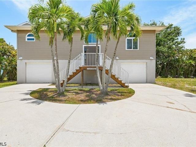 14000 Clubhouse Dr, Bokeelia, FL 33922