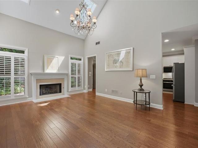 14000 Mariners Cove