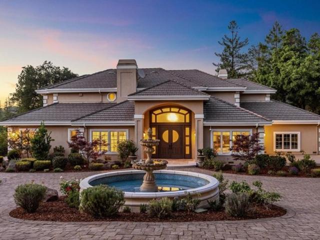 14000 Pike Rd, Saratoga, CA 95070