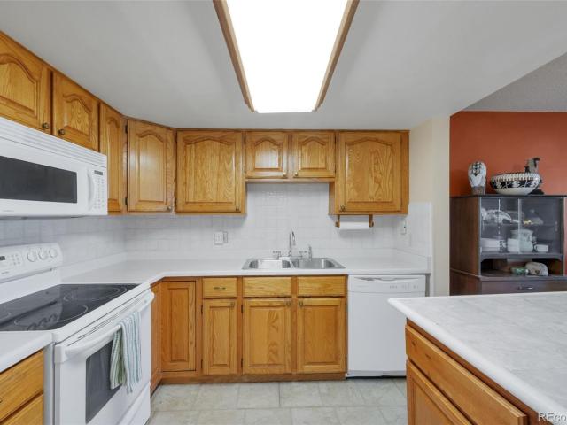 14001 E Marina Drive # 607