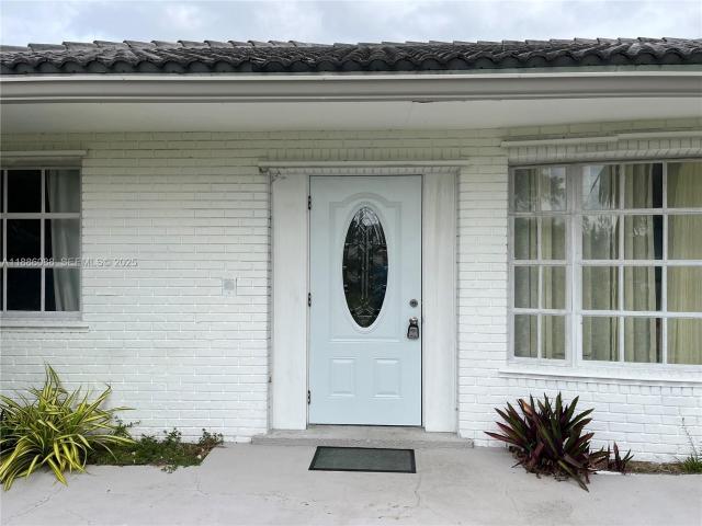 14001 Mustang Trail, Unit 1, Southwest Ranches, FL 33330 | MLS #A11886 | Compass