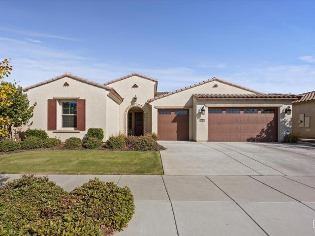 14004 Pemberley Passage Avenue