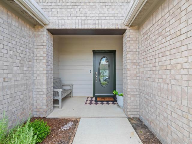 14005 Carper Dr