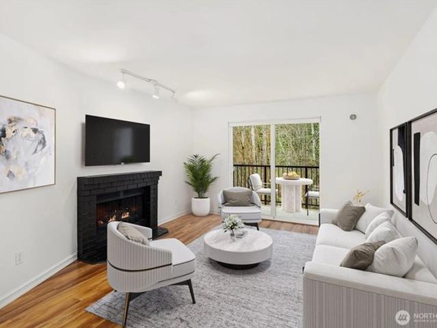 14006 NE 181st Pl Apt B206, Woodinville, WA 98072
