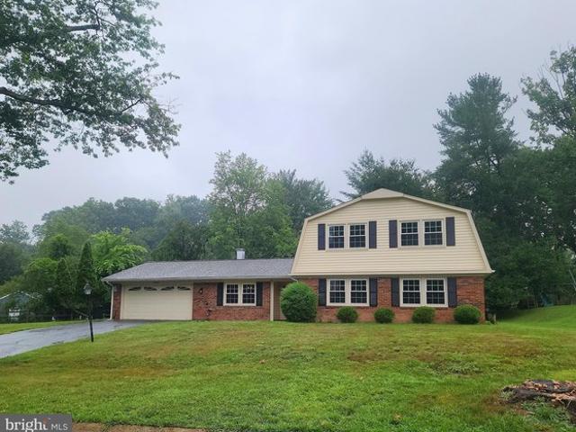 14008 Breeze Hill Ln, Silver Spring, MD 20906