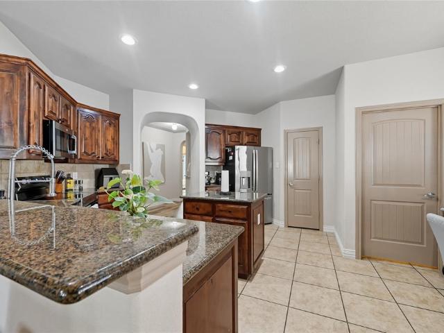 14008 Esperanza Drive