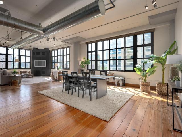 1400 NW Irving St, Unit 609, Portland, OR 97209 | MLS #657683 | Compass