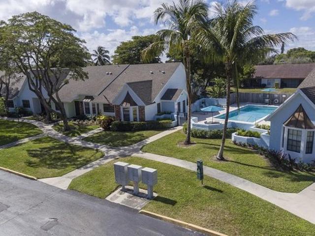 1400 NW 15th Ave, Boca Raton, FL 33486