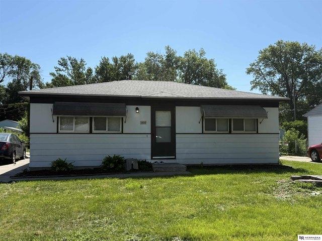 1400 N 53rd St, Lincoln, NE 68504