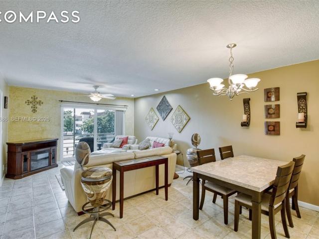 1400 NE 57th Ct 301, Fort Lauderdale, FL