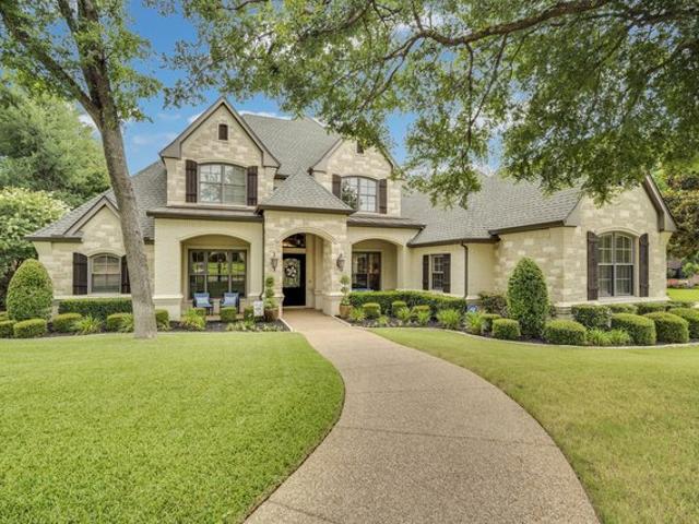 1400 Norwegian Wood Ct, Mansfield, TX 76063