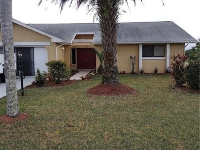 1400 Archer St, Lehigh Acres, FL 33936