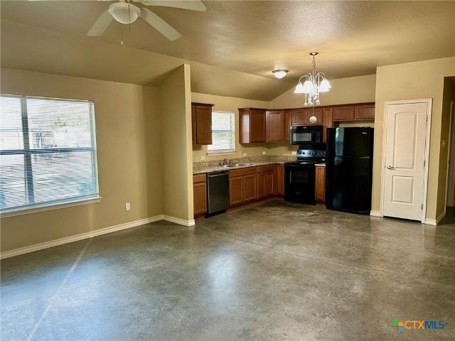 1400 Clyde St, Unit B, San Marcos, TX 78666 | MLS #612188