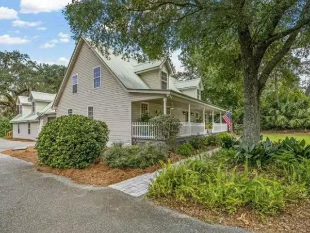 1400 E WASHINGTON ST, MONTICELLO, FL 32344 Single Family Resid.