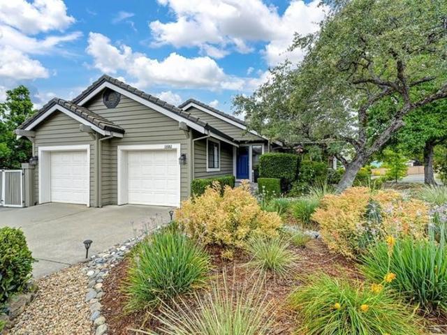 1400 Foxridge Cir, Auburn, CA 95603