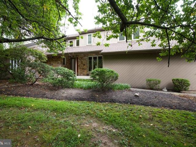 1400 Hickory Hill Rd, Chadds Ford, PA 19317