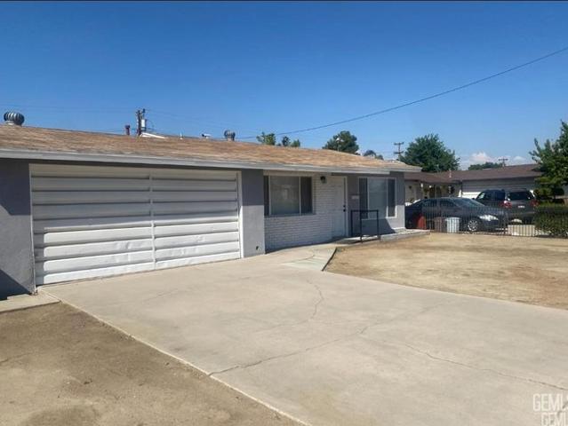 1400 Ivan Ave, Bakersfield, CA 93304