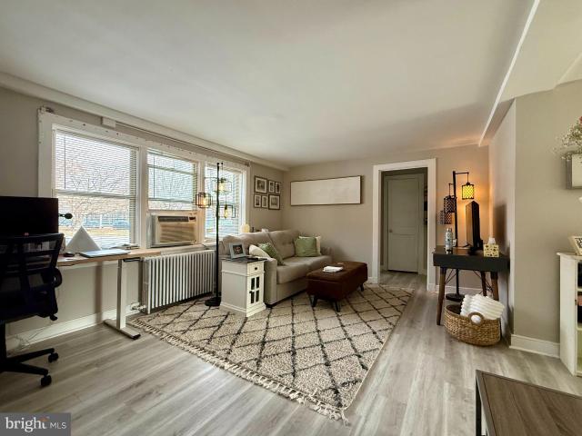 1400 Kenmore Ave, Unit A1, Fredericksburg, VA 22401 | MLS #VAFB2009