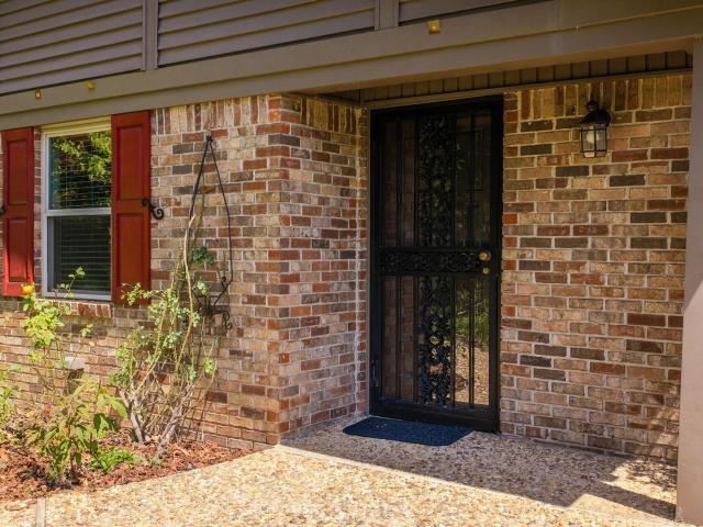 1400 Pickering Drive