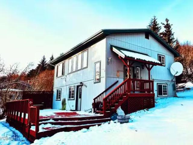 1400 RACE RD, HOMER, AK 99603 Single Family Residence For Sale.