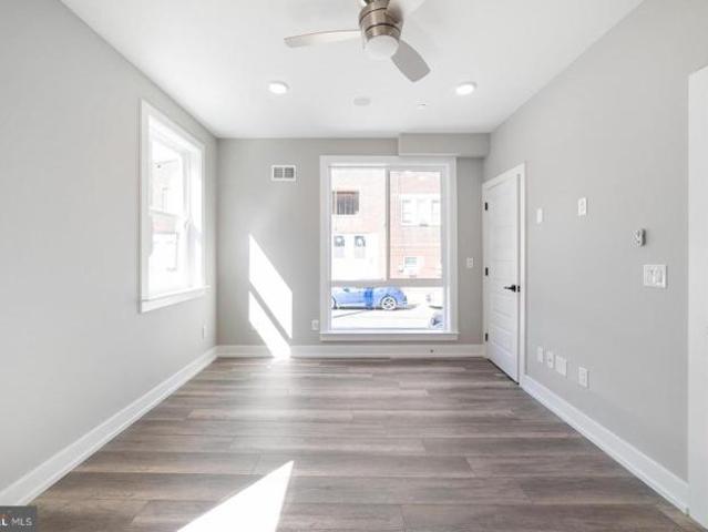 1400 S 27th St #1 Philadelphia, PA 19146