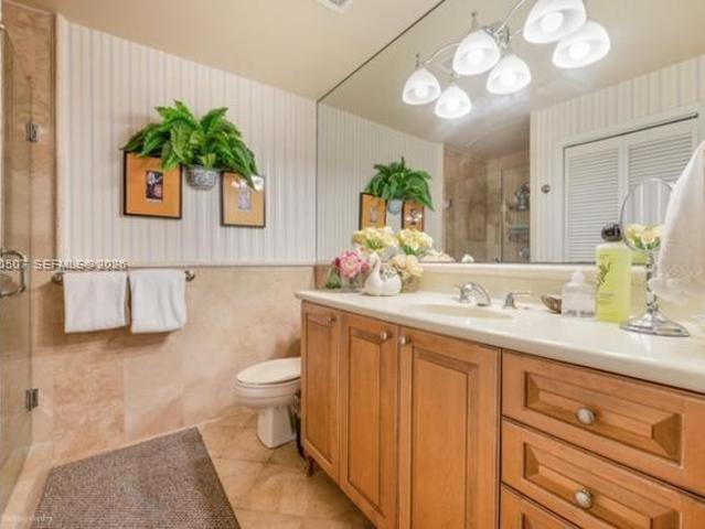 1400 Salzedo St, Unit 305, Coral Gables, FL 33134 | MLS #A12050